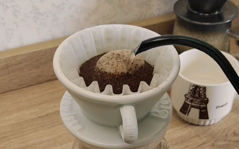 手冲咖啡冠军冲煮法“无差别冲煮法”演示解析