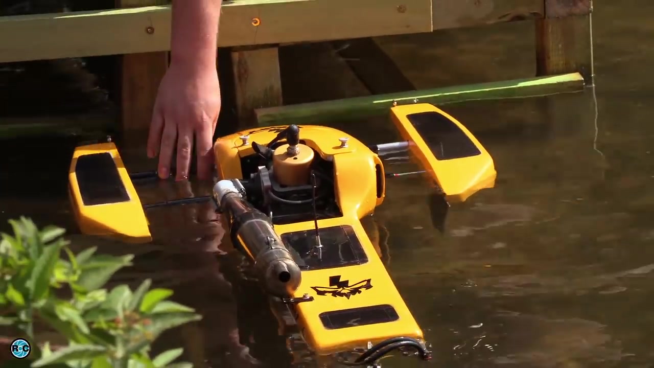 【船模RC】甲醇发动机遥控赛艇和双缸汽油机快艇