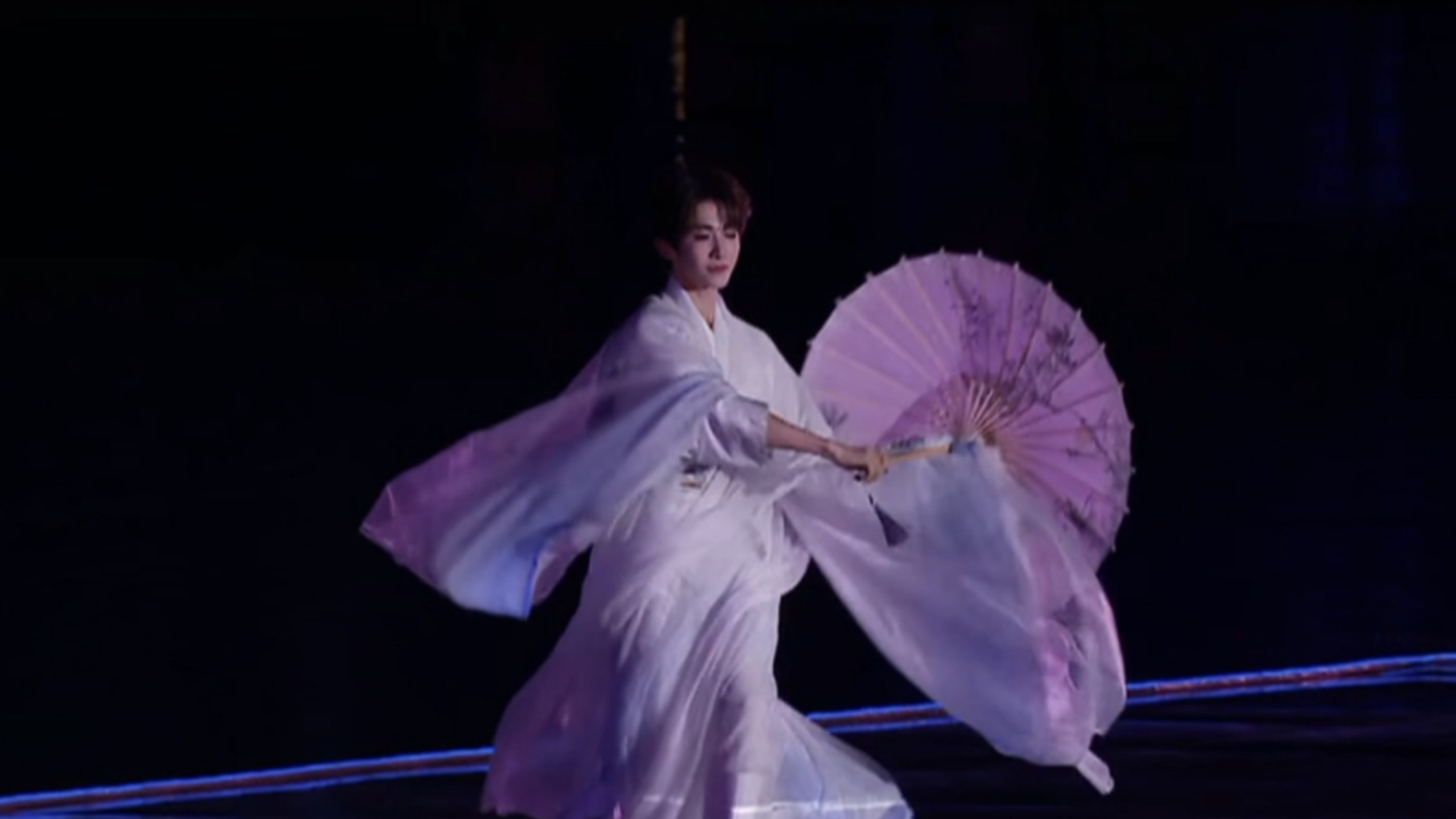 刘宇《青城山下白素贞》舞蹈部分—小红书之夜