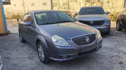 13年别克凯越仅售6800!1.6L手动挡油耗5毛,到手零投资直接开走