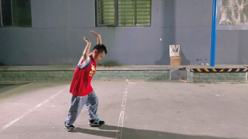 #儿子 #今儿练了吗 #连滚翻 #侧滚翻 #记录生活中的小美好