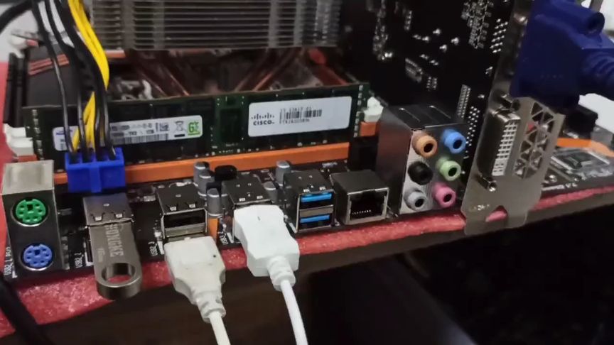 U盘启动重装windows系统以及硬盘分区教学