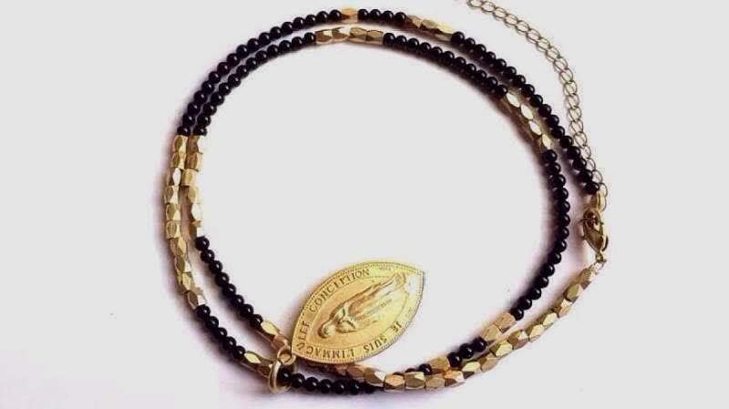 你的手链都是买的吗?其实编法特别简单,一学就会了