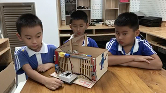 新鲜出炉的自动伸缩门,快来围观吧!