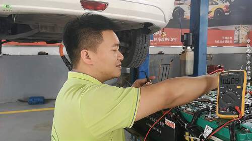 维修必看!新能源车高压电安全下电全流程,关键一步做错很危险