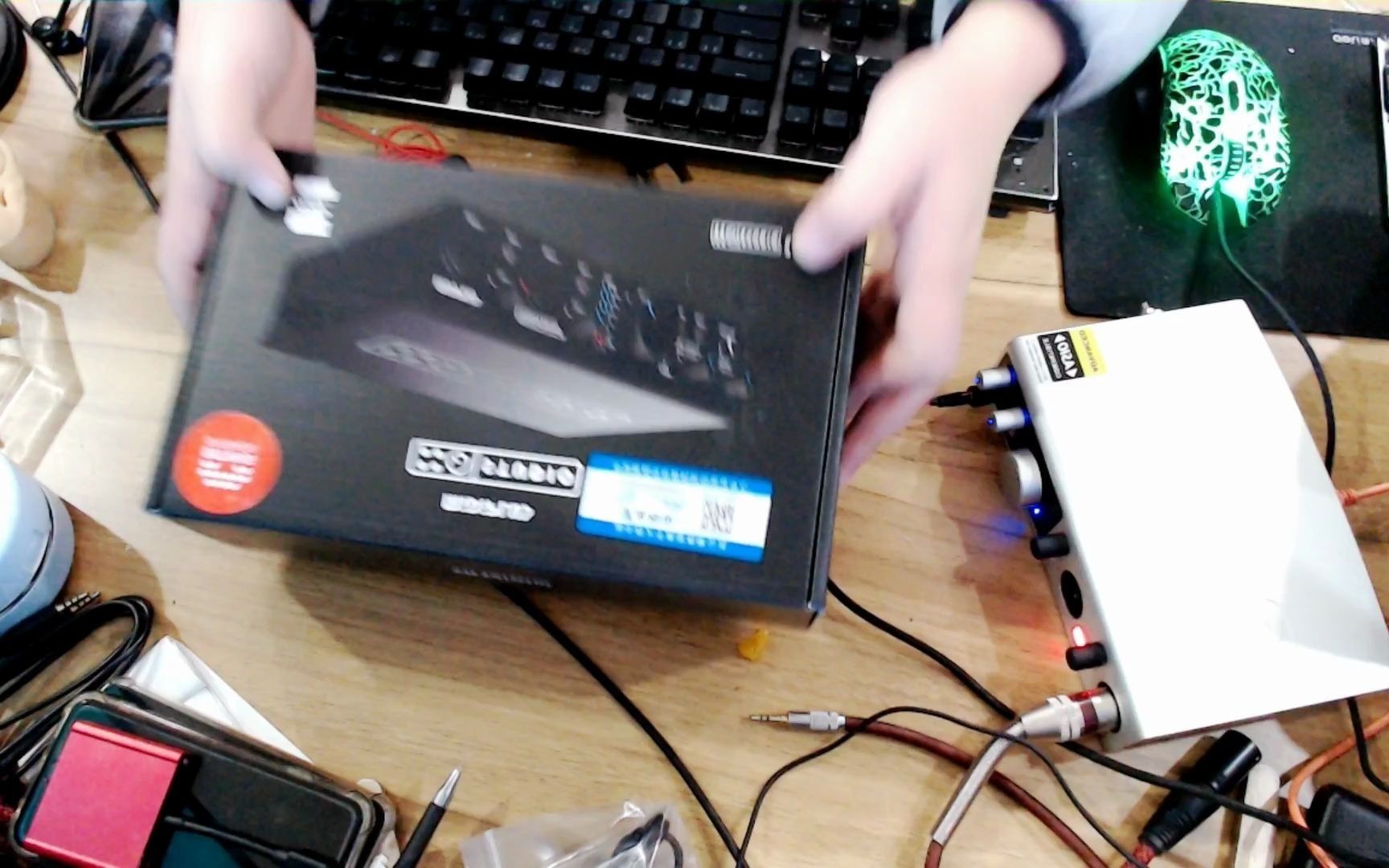 MIDIPLUS STUDIO 2 PRO外置USB声卡开箱评测推荐上手推荐(音频...