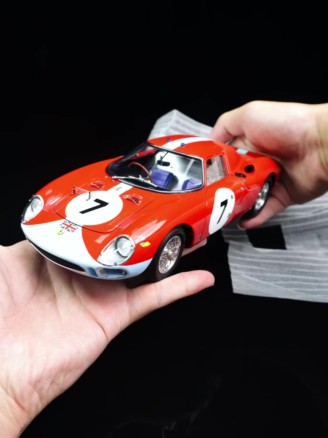 新鲜出炉的cmc法拉利开箱! #开箱视频 CMC M-261法拉利250 LM #7#...