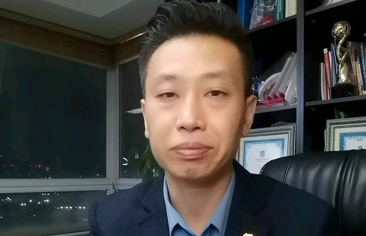 如何选择标识标牌公司,首先我们要选择的是标识标牌设计与制作综合...