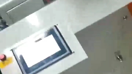 电源线自动胶布缠绕机