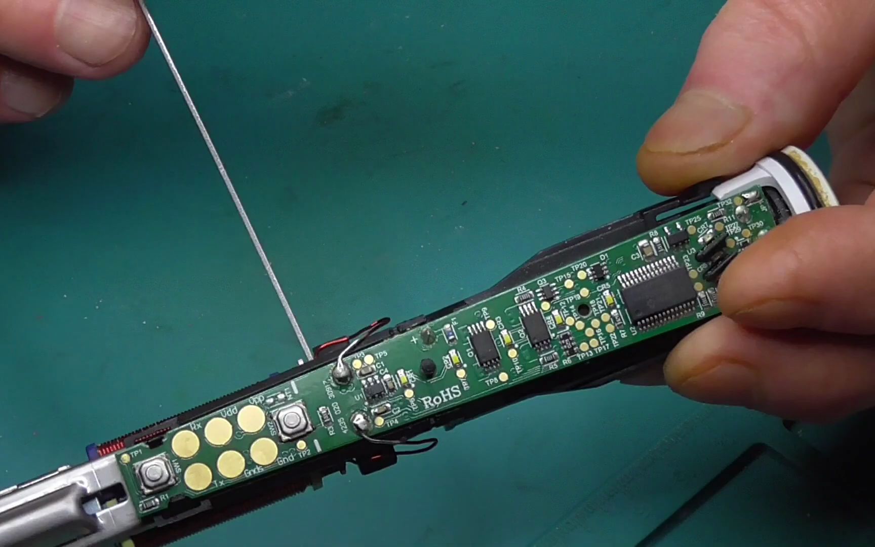 飞利浦电动牙刷闪灯修复更换按键贴片触控HX9系维修