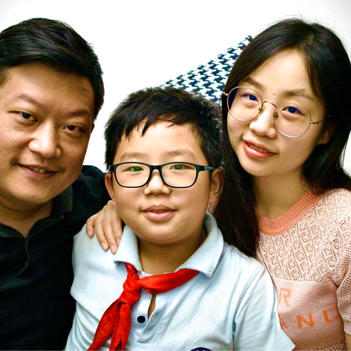 老滔一家人 