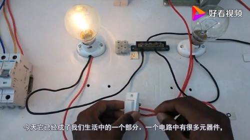 电压和电流这两个参数,到底是从哪里来的呢?今天算长见识了