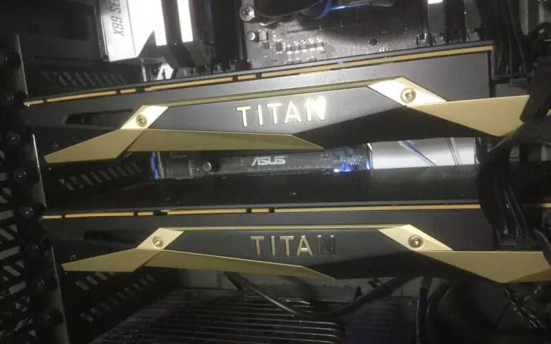 【极品飞车20】如果把画面调到5K分辨率,画质调到最高,UP主的TITAN ...