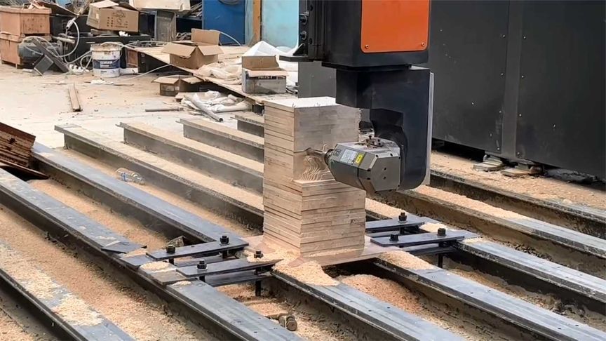 荣驰数控大型五轴联动雕刻机全自动木质模具雕刻机木模船模雕刻机