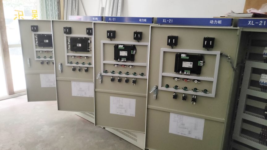 ABB一拖三11千瓦变频恒压水泵控制柜通电试机,900块工钱到手啦