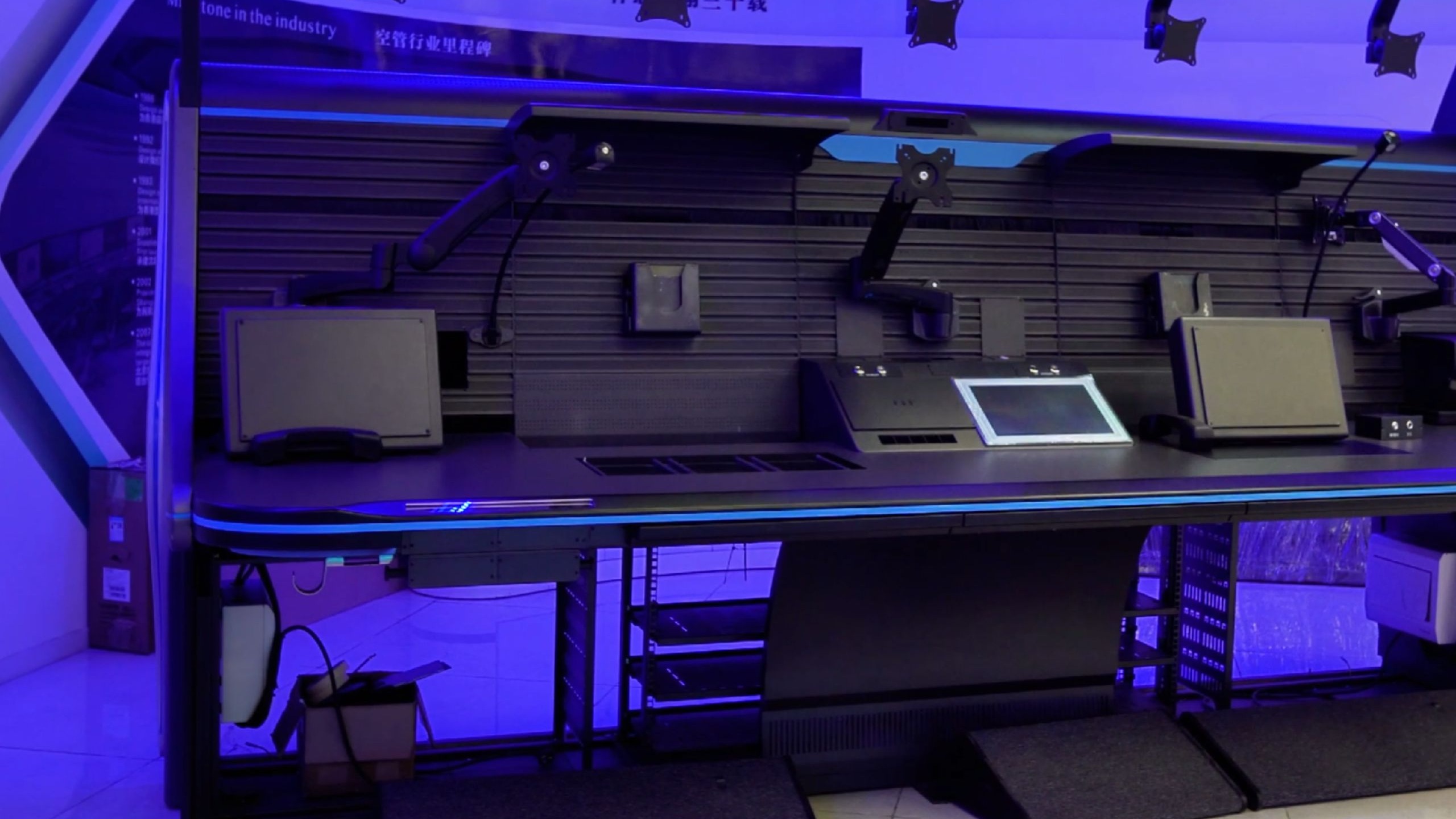 说它是操作台中的爱马仕,一点也不为过! @照彰传媒 @照彰控制台