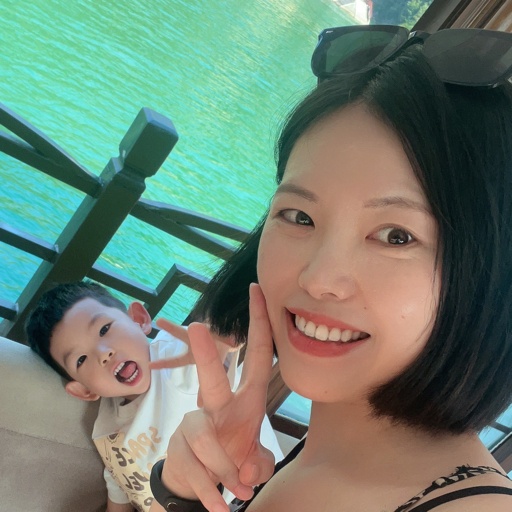 小雅liya松鼠妈妈 