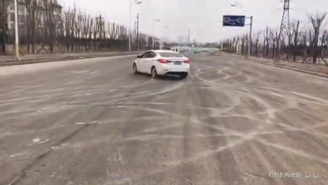 史上最简单家用车漂移教程