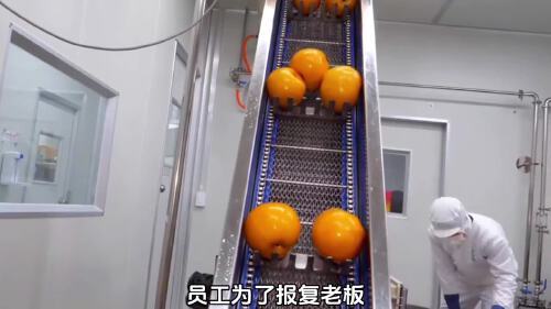秋冬季节喝点秋梨膏,嗓子会很舒服!