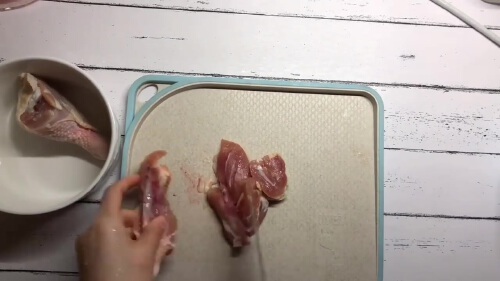 宿舍日常 今天交电费被宿管问是不是有用违规电器