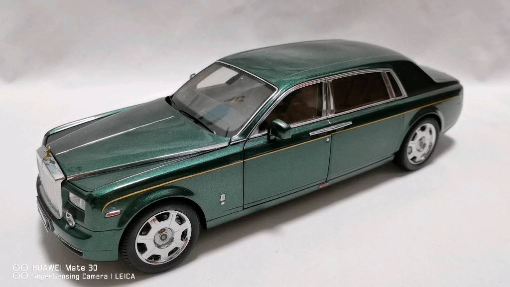 1 18京商劳斯莱斯幻影半岛绿模型评测测评 1:18 KYOSHO Rolls-Royce ...