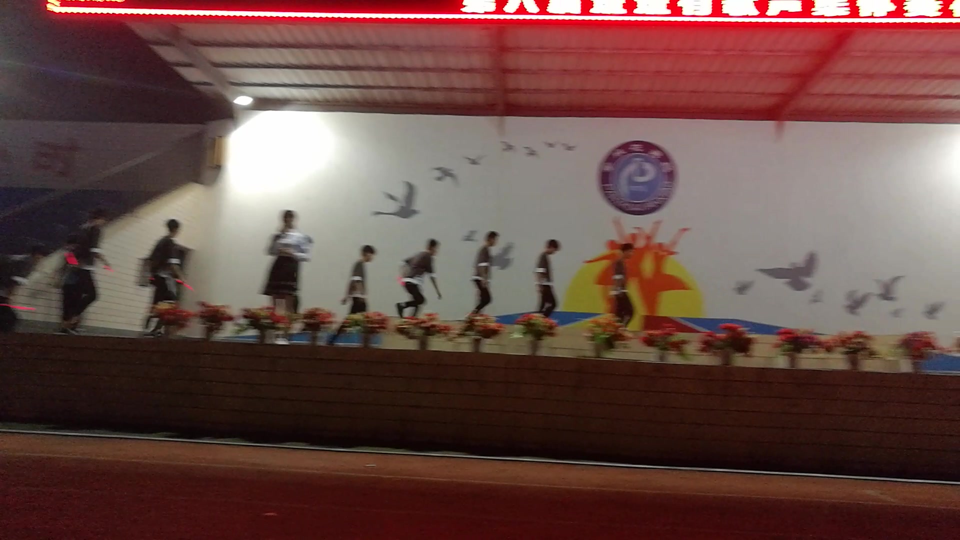 班级合唱比赛阳光总在风雨后