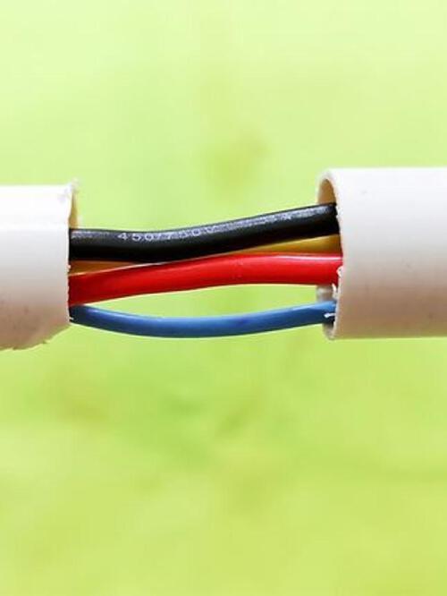 PVC穿线管里有电线,没有接头怎么办?教你个好方法,轻松接一起