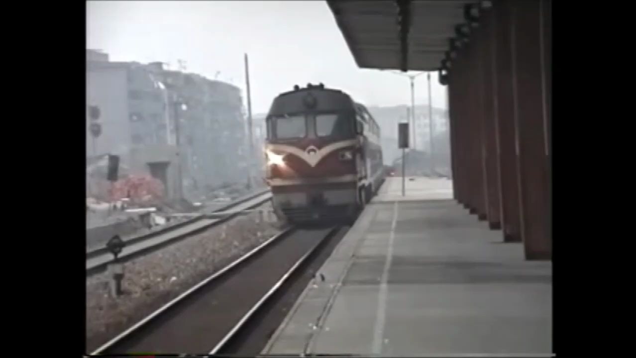 【珍贵视频】1991年中国的双层火车,可惜现在已经看不到了