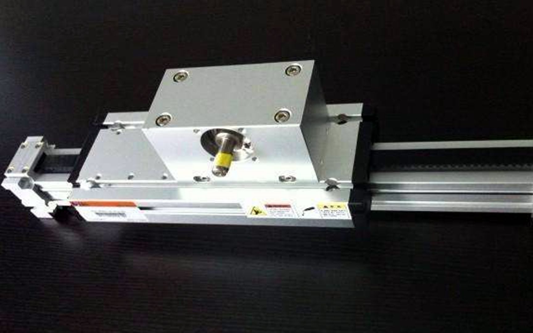 同步带模组与丝杆模组相比较,各有哪些优缺点?