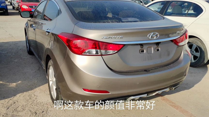 13款现代朗动简单介绍 手动真不招人喜欢 这车我是不要 真便宜