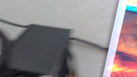 第一次装机,成功点亮,大家帮我看看正不正常