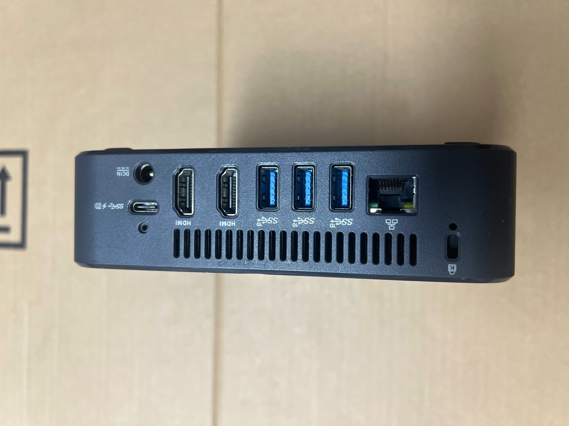 华硕Chromebox4 i7迷你小主机黑苹果