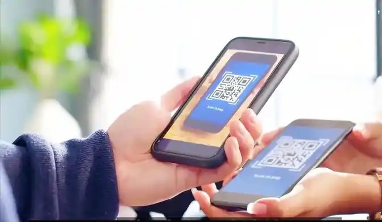 揭秘路边新型骗局:伪造转账页面与信号干扰器成诈骗工具