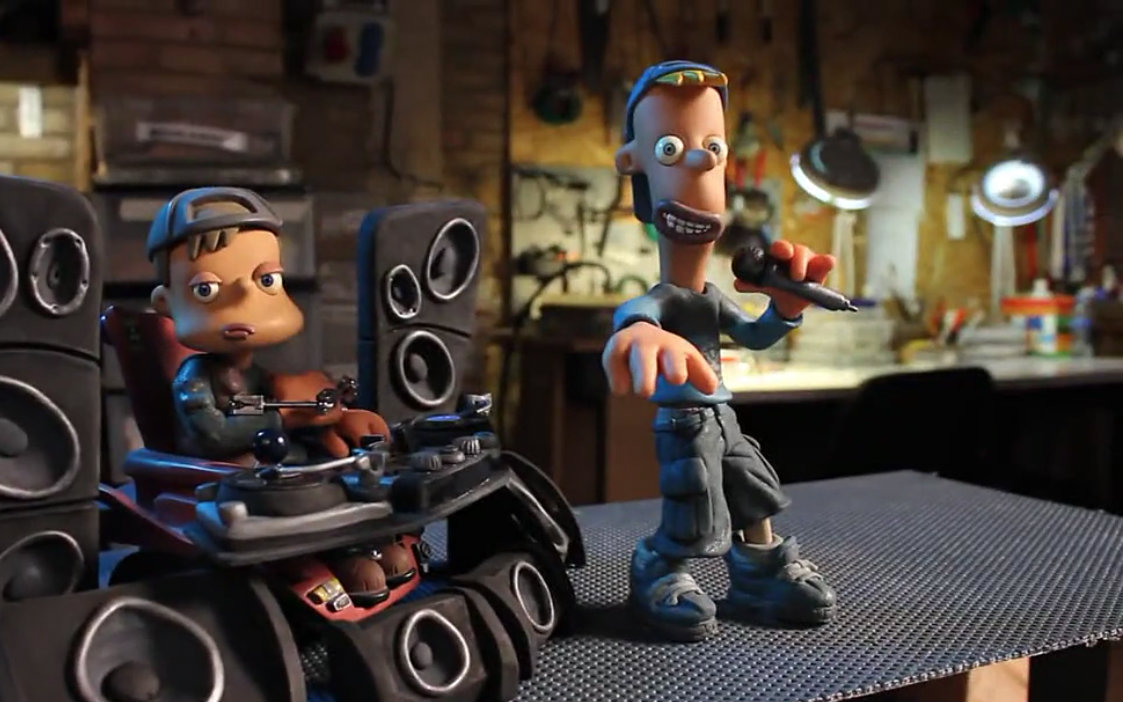 【短片】【定格动画制作过程】看一个定格动画人物的制作出来的