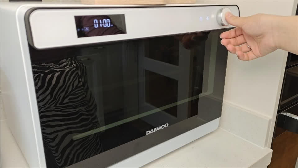 我家使用率最高的厨房电器就是蒸箱和空气炸锅