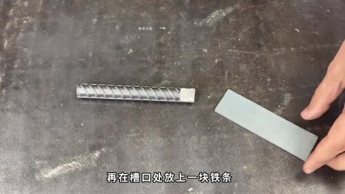 角磨机秒变切割神器!自制支架让安全精准轻松翻倍