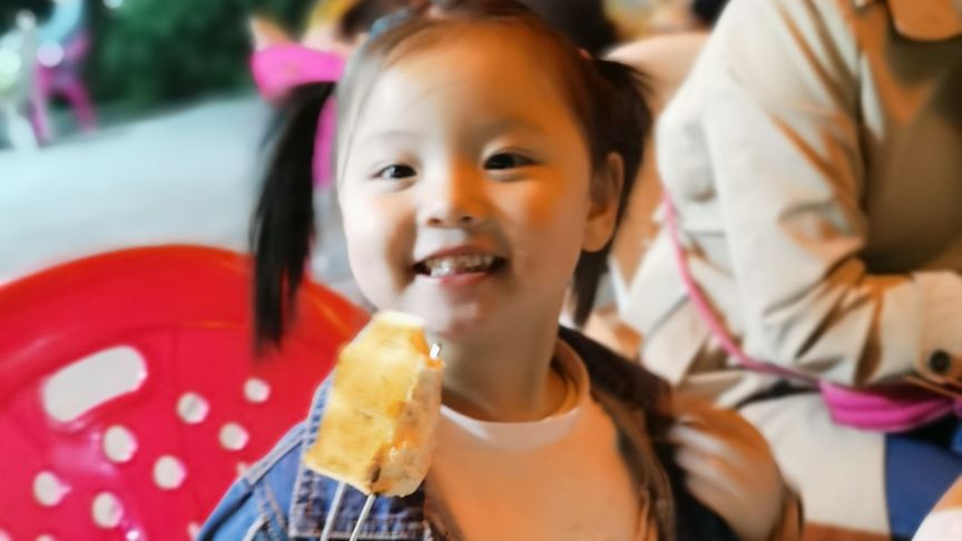 【可爱妹妹的搞笑日常】 会撒娇的小宝贝让人无法拒绝～