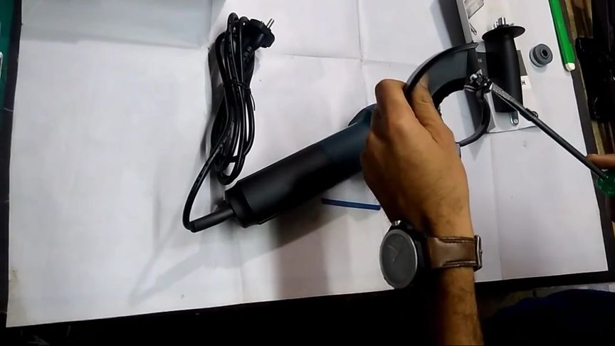 110mm博世GWS600角磨机综述