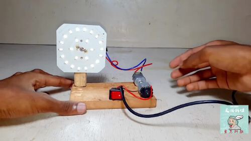 如何制作发电机工作演示模型