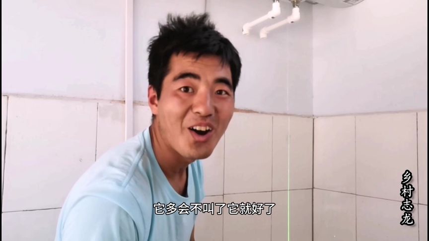 海尔电热水器安装视频,不用售后安装,农村小伙一人3小时搞定