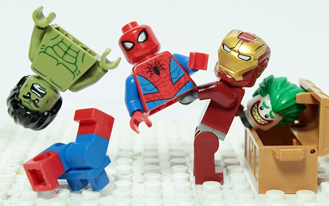 小蜘蛛和钢铁侠一起拼接积木超级英雄!怎么还有混搭?