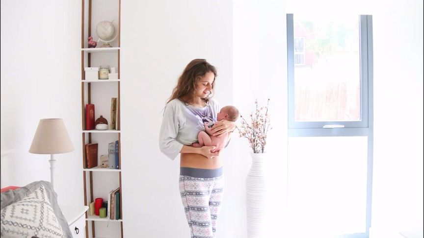 孕妈妈全程一套衣服记录怀孕过程,从怀孕到宝宝出生好似一天完成