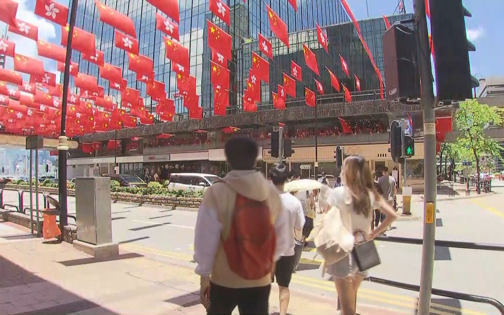 港澳各界:二十大为港澳繁荣稳定指明方向