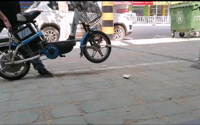 如何不花钱修复被撞坏的电动车前减震