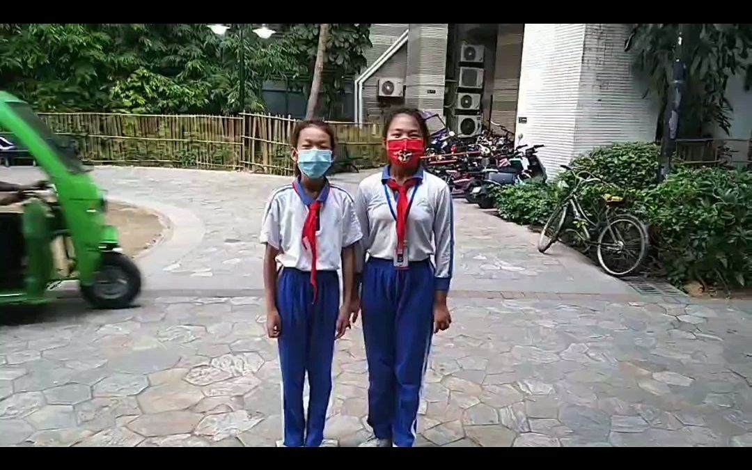 热爱105°的‘’垃圾桶‘’