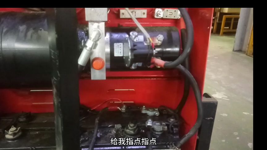 叉车维修是怎样的?有懂行的小伙伴吗?