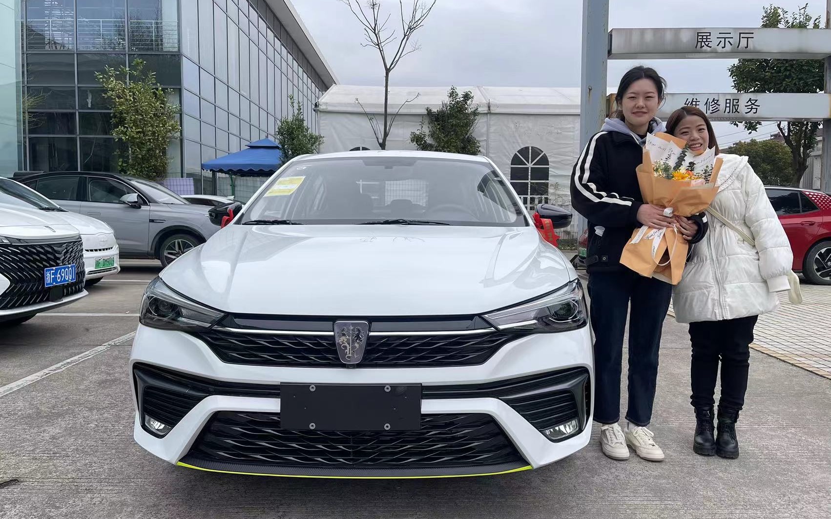 新车5万多,自动挡轿车,小姐姐首付2万多,喜提新车,怎么样