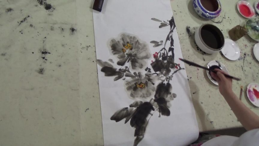 神韵飘逸,尽显意趣,原来只用水墨也能画出这么美的牡丹!