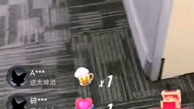 国货直播间都在整活,金丝猴不知道明天能不能弄来真猴,白象肯定弄不...