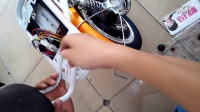 爱玛电动车炫悦安装视频高清